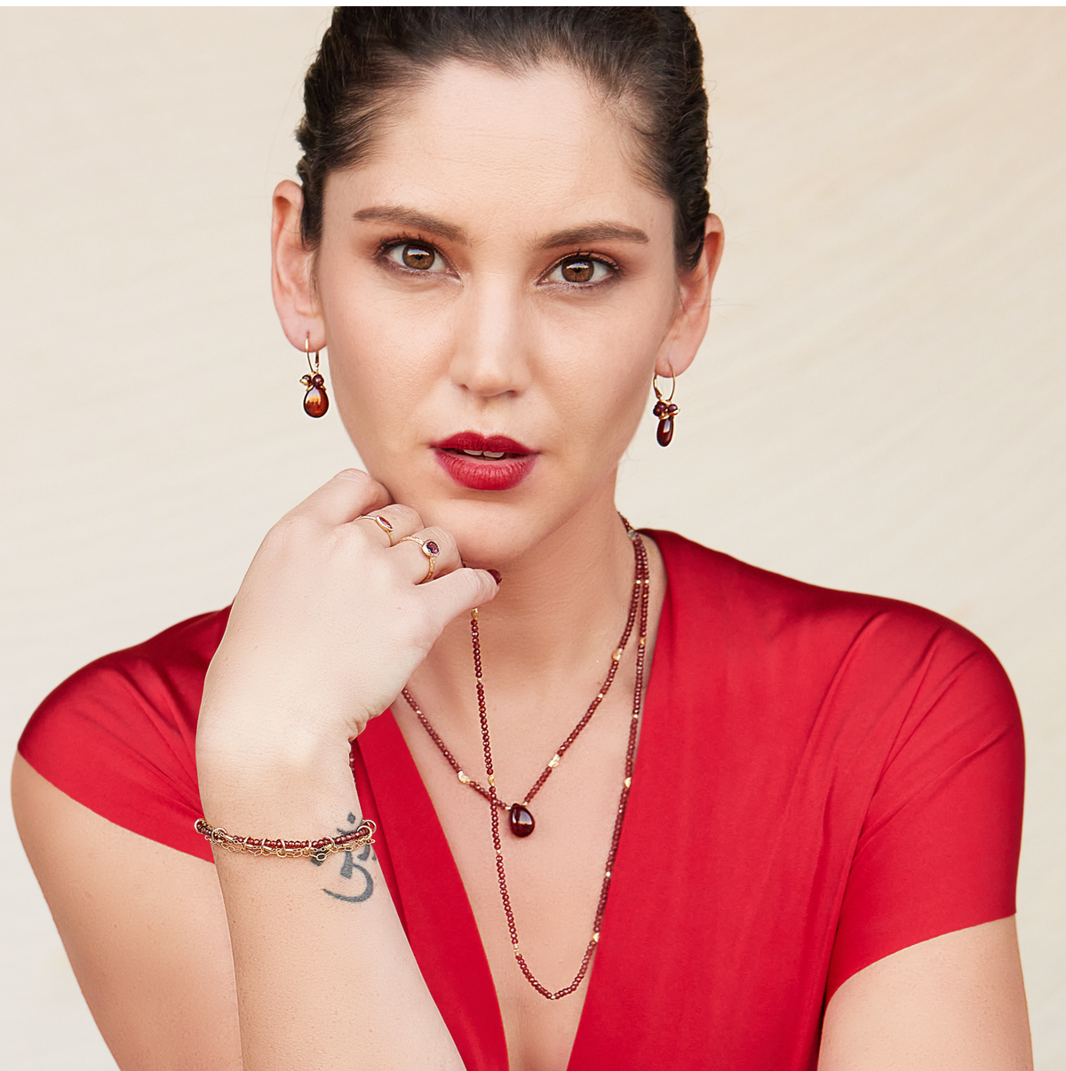 Celebrate Bracelet - Garnet – Mabel Chong